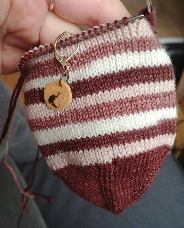 Volnena Yarn laine à chaussettes autorayante - café crème - Coccifil